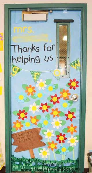 Decorate Your Teacher's Door {Teacher Appreciation Week} - The Crafting ...