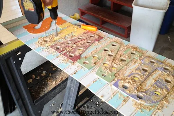 DIY Marquee Sign - The Crafting Chicks