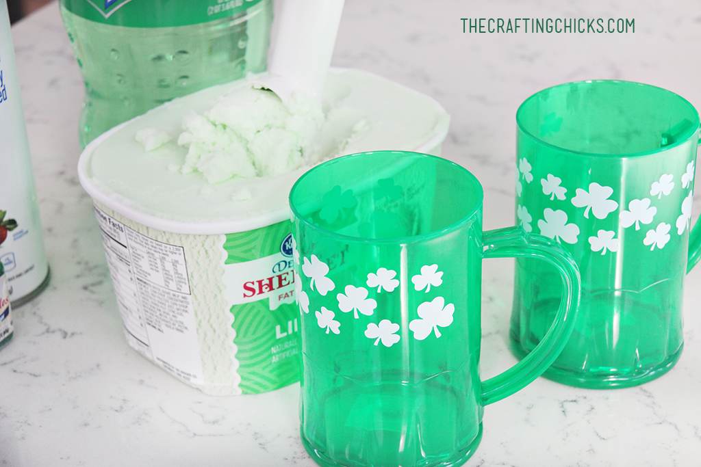 Easy Lime Shamrock Floats - The Crafting Chicks