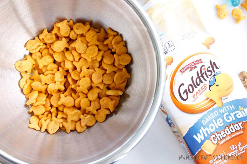 Bookworm Snack Mix - The Crafting Chicks