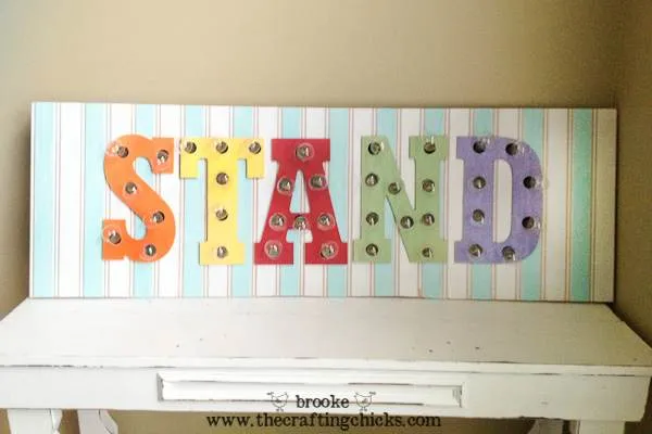 DIY Marquee Sign - The Crafting Chicks