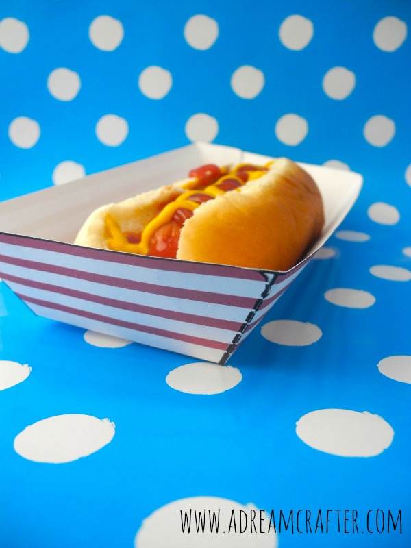 Printable 4th of July Hot Dog Holders - The Crafting Chicks