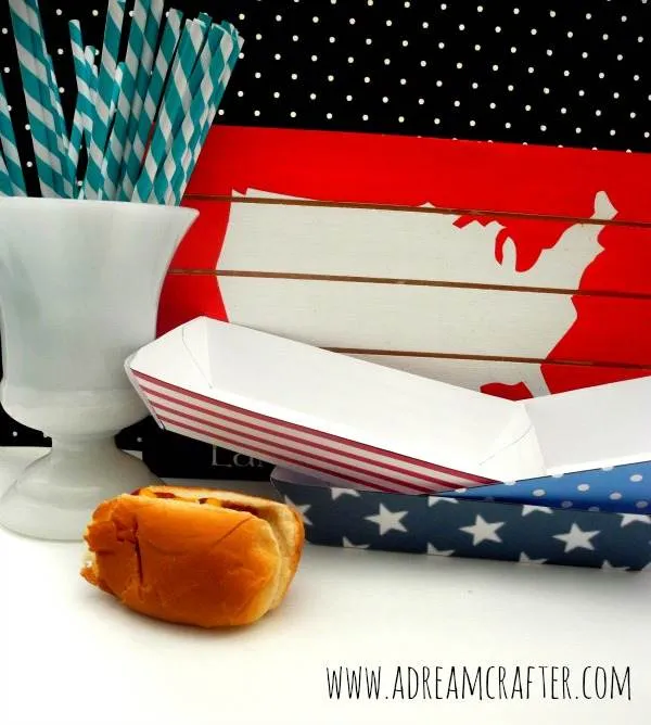 Printable 4th of July Hot Dog Holders - The Crafting Chicks
