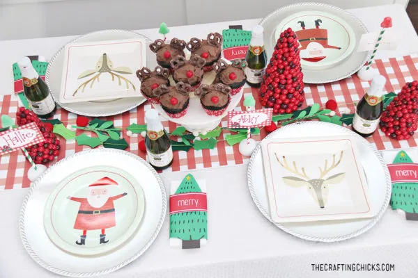 Christmas Party Table for Kids - The Crafting Chicks
