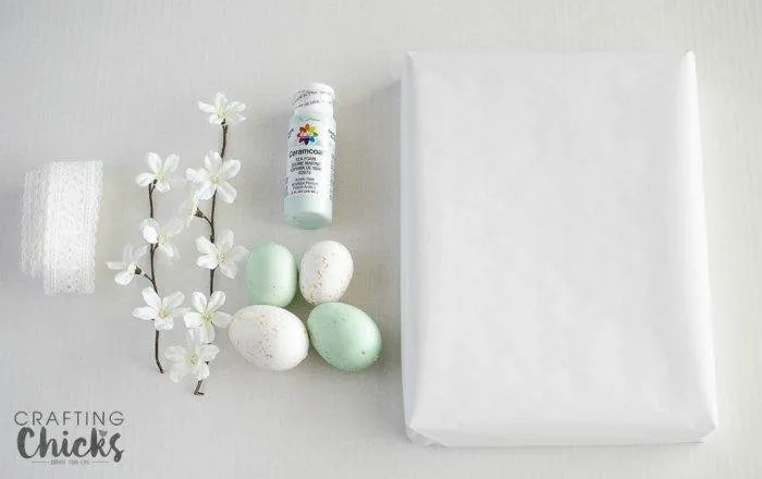 springtime gift wrap idea