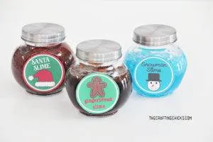 Christmas Slime Recipes with Free Gift Tag - The Crafting Chicks