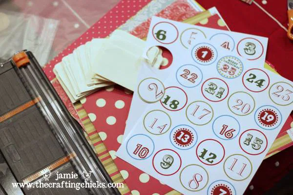 Christmas Countdown Garland + Free Download