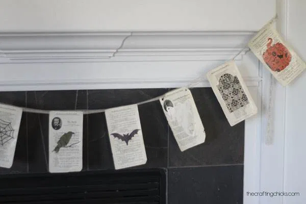 Halloween Book Banner - The Crafting Chicks