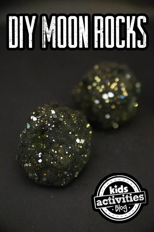 Easy Solar System Craft for Kids - The Crafting Chicks