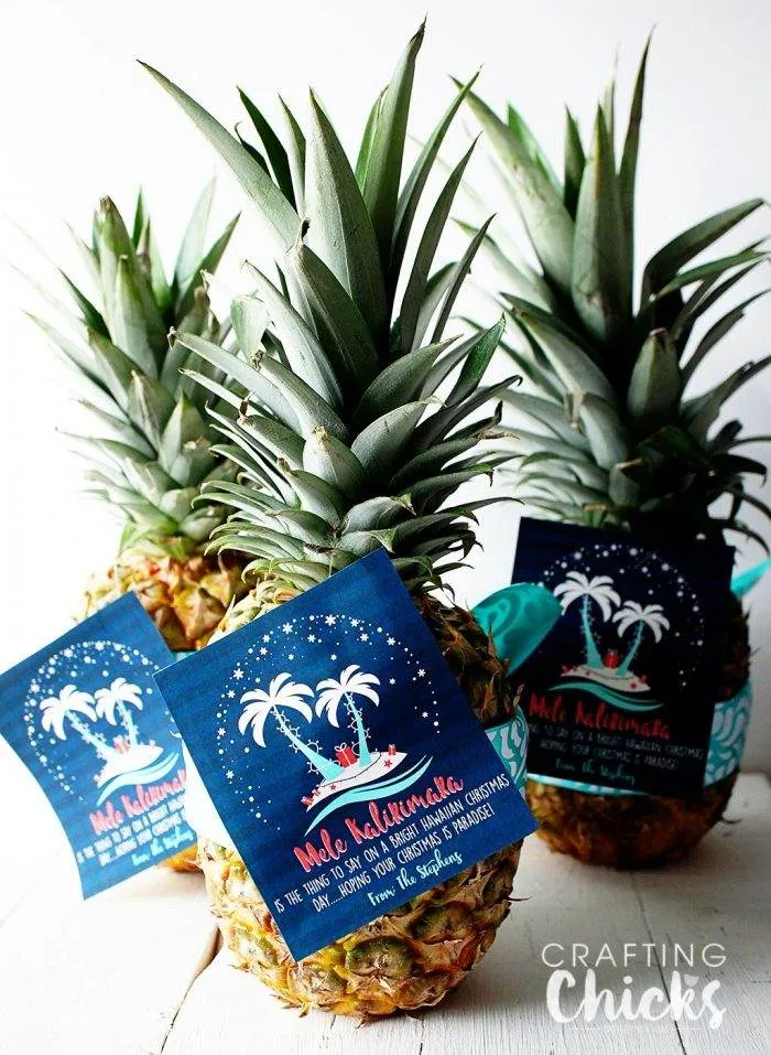 Christmas Sparkling Cider Gift Tag - The Crafting Chicks