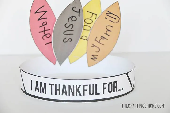 Thanksgiving Kids Crafts - The Crafting Chicks